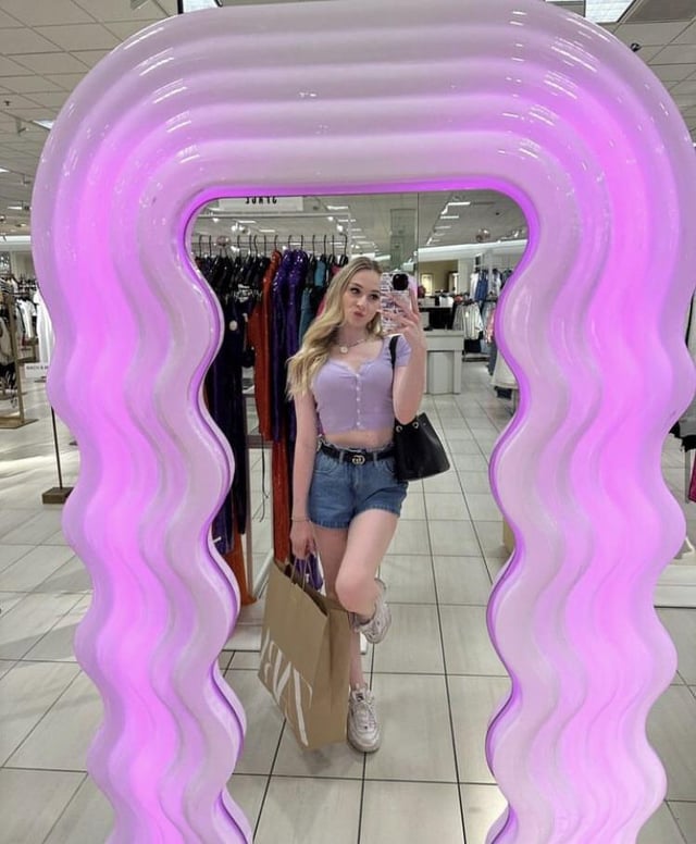 Kendall Wheeler Feet