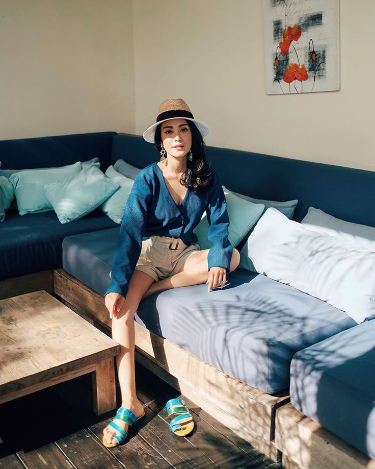 Ketrin Agustine Feet