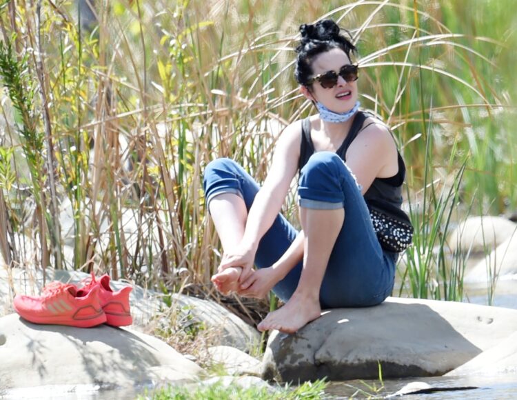 Krysten Ritter Feet