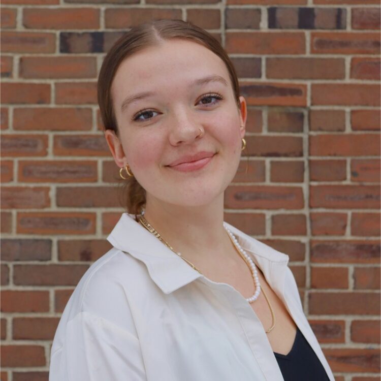 Kylie Clevenger Feet