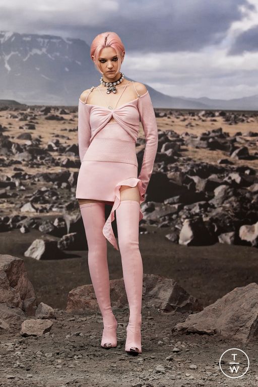 Laura Elysa David Feet