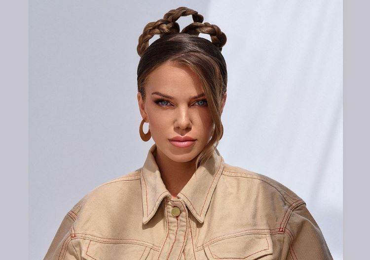 Laura Maria Rypa Feet