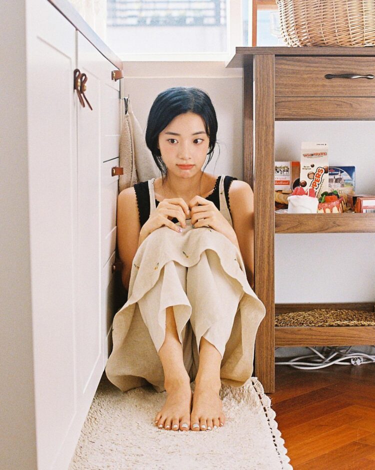 Lee Hyunjoo Feet
