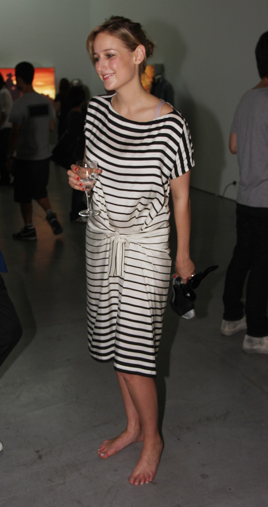 Leelee Sobieski Feet