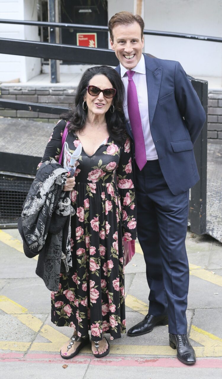Lesley Joseph Feet