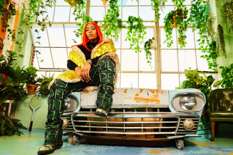 LG (Team Genius) Feet