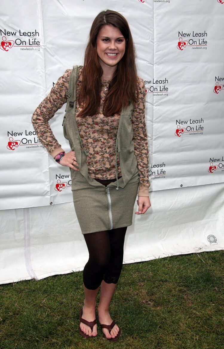 Lindsey Shaw Feet