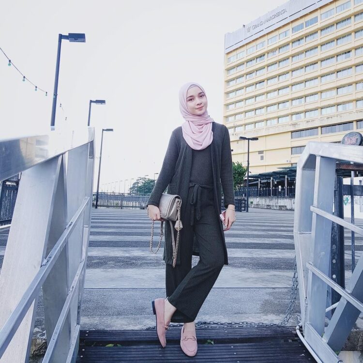 Liyana Bakarudin Feet