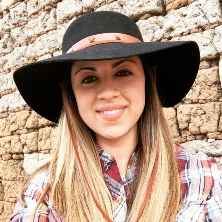 Maria Castaneda Feet