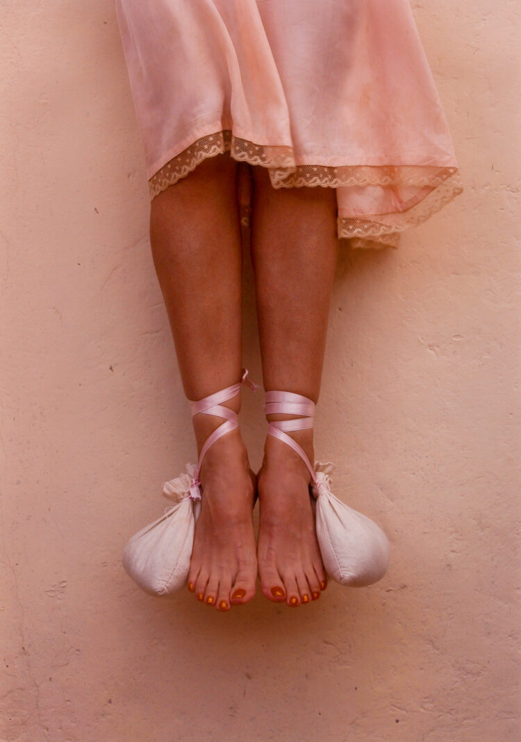 Maria Clara Ceballos Feet