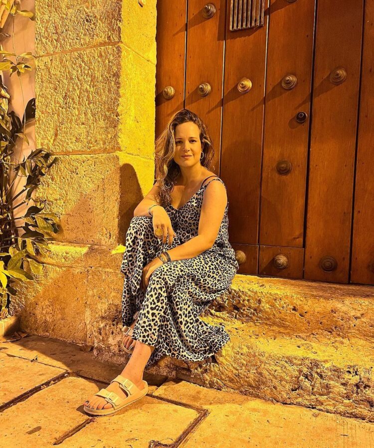 Maria Teresa Barreto Feet