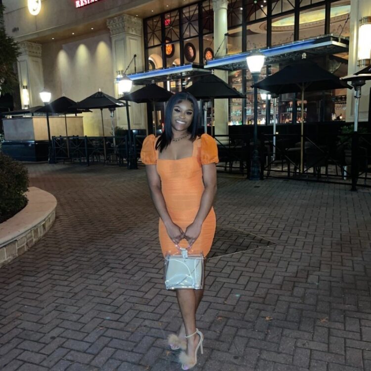 Mariah Williams Feet