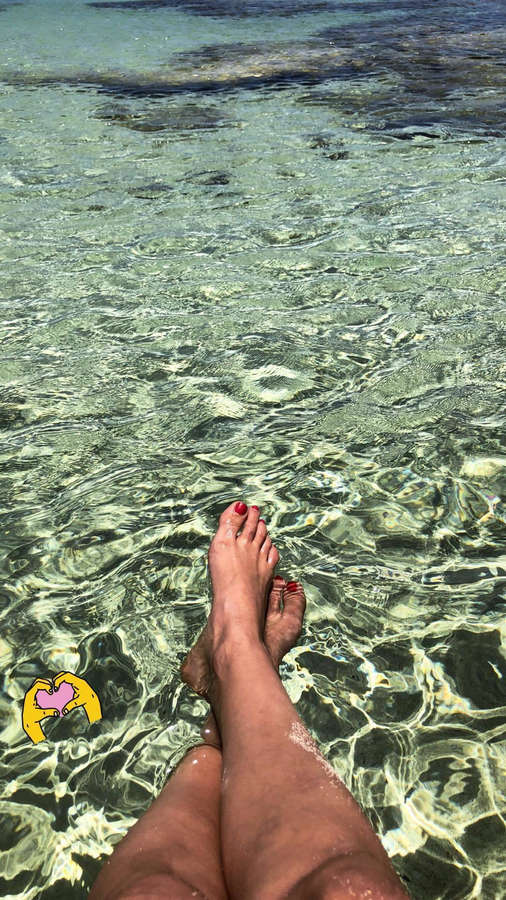 Mariam Hernandez Feet