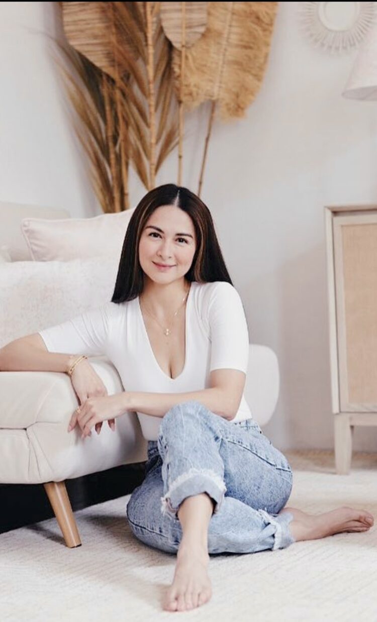 Marian Rivera Feet