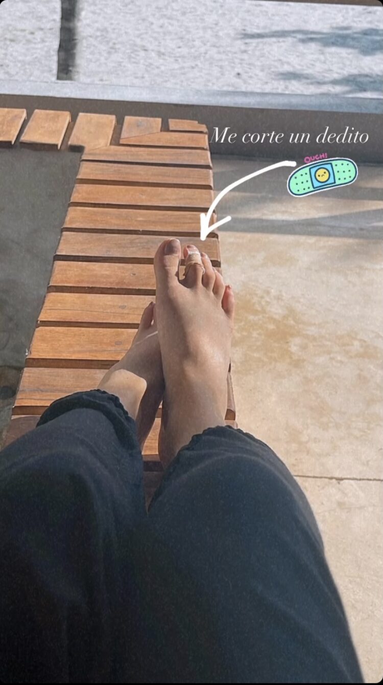 Mariana Garzon Feet