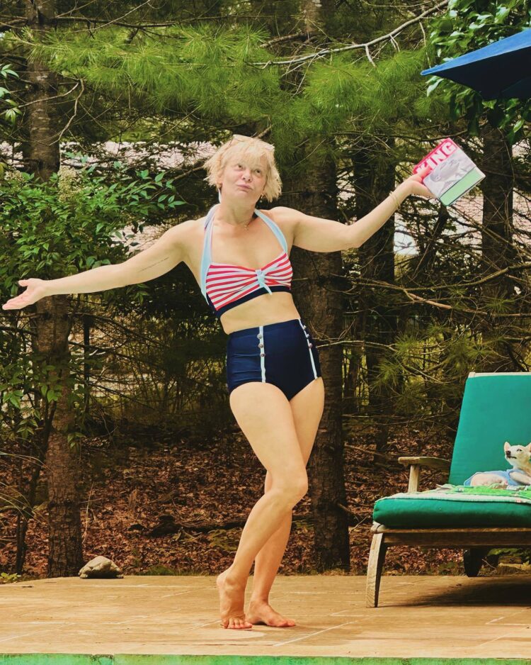 Martha Plimpton Feet