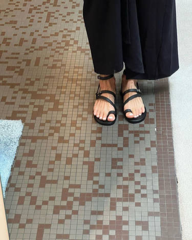 Mathilde Tantot Feet