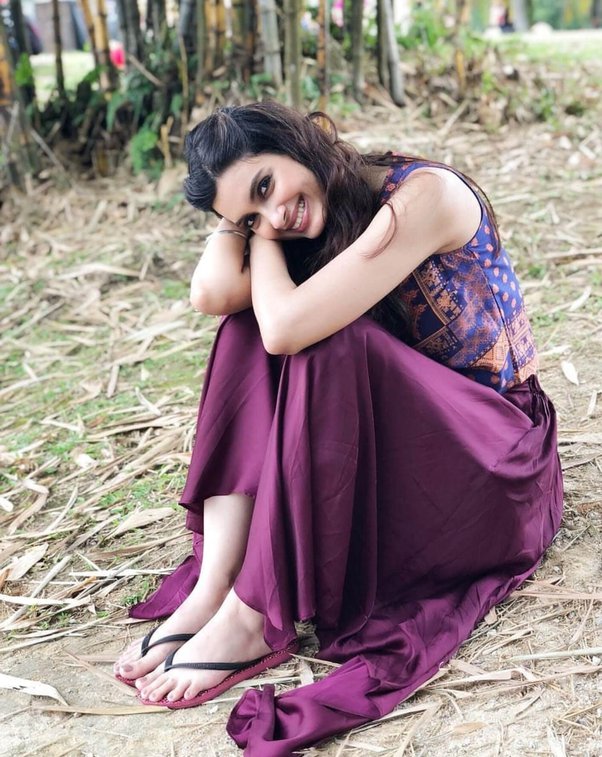 Mathilde Tantot Feet