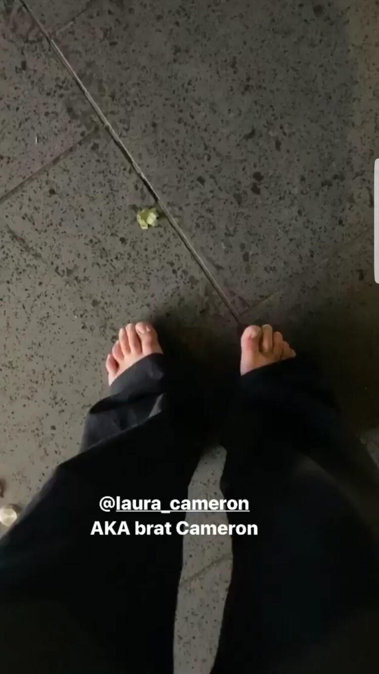 Mavournee Hazel Feet