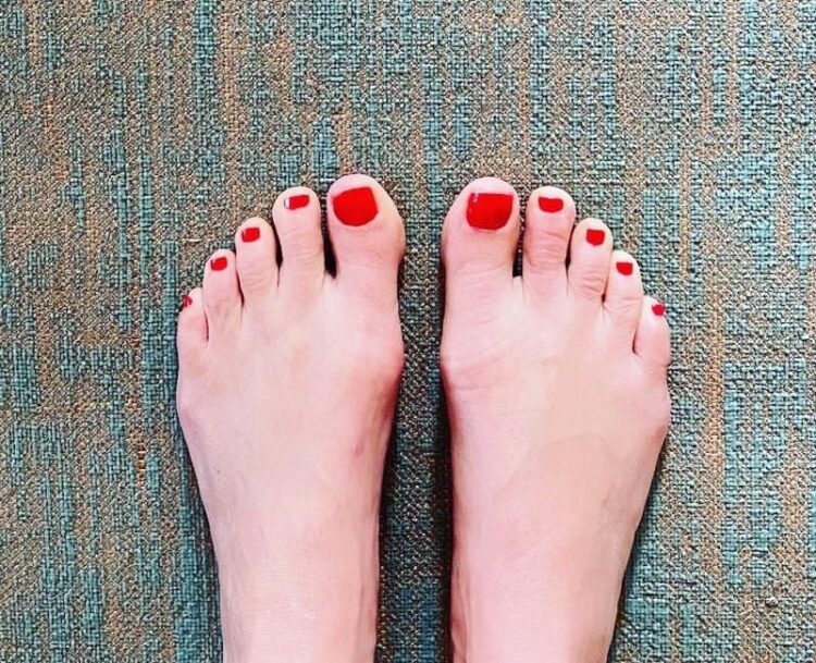 Melanie Sykes Feet