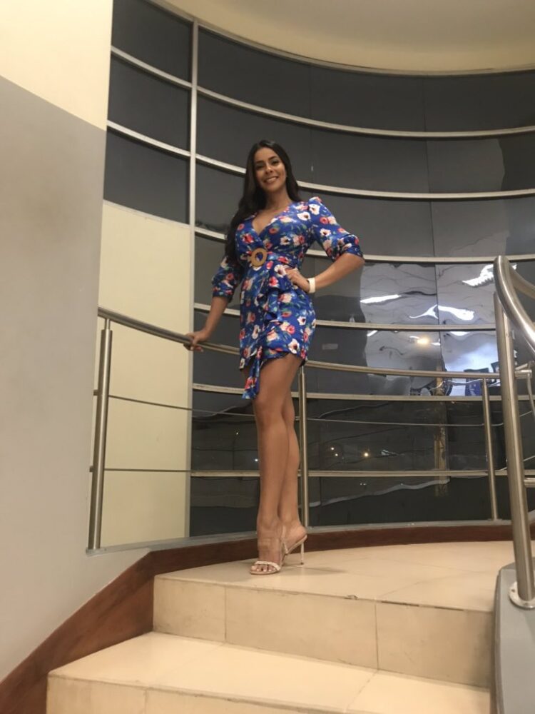 Mercedes Chevez Feet