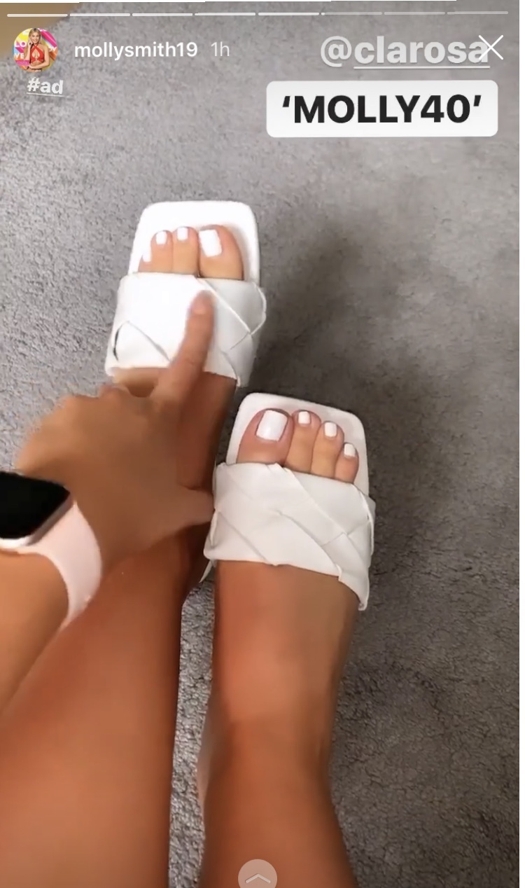 Molly Smith Feet