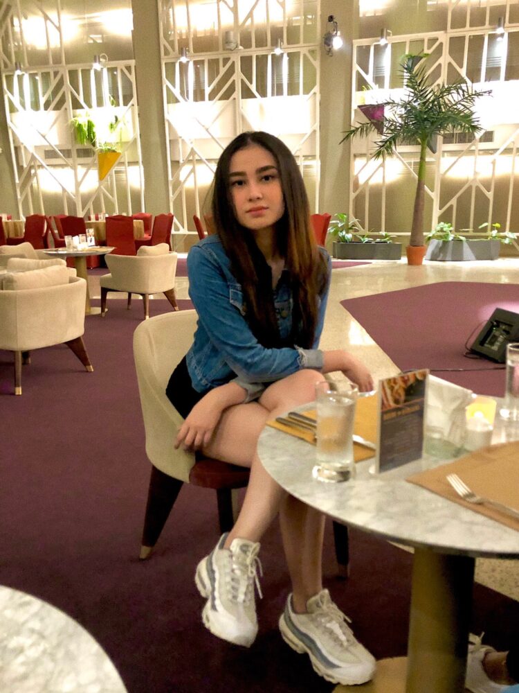 Naenae Suthatta Feet