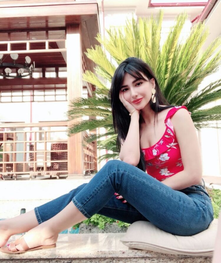 Nargiza Gulmuhammedova Feet