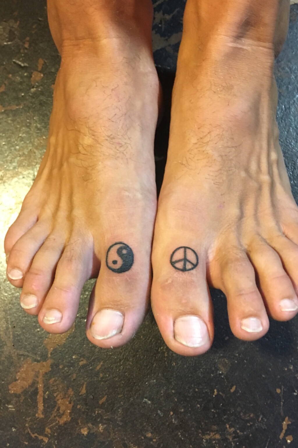 Peace Yang Feet