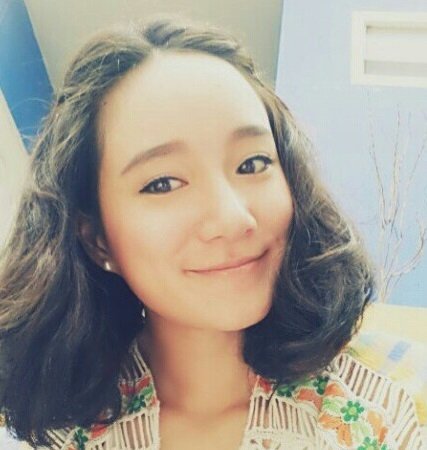 Ploy Aurthaveekul Feet