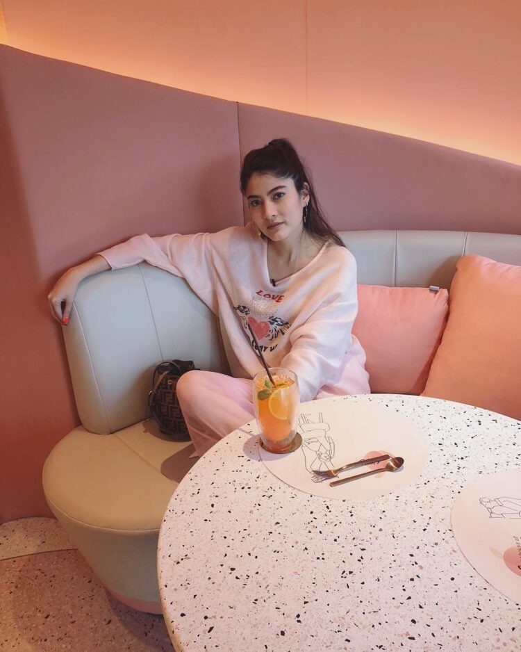 Rasri Balenciaga Feet