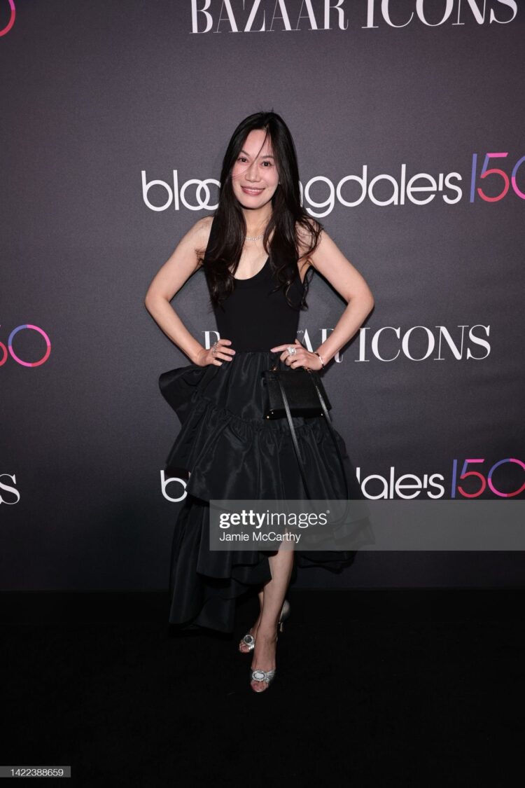 Regina Ting Chen Feet