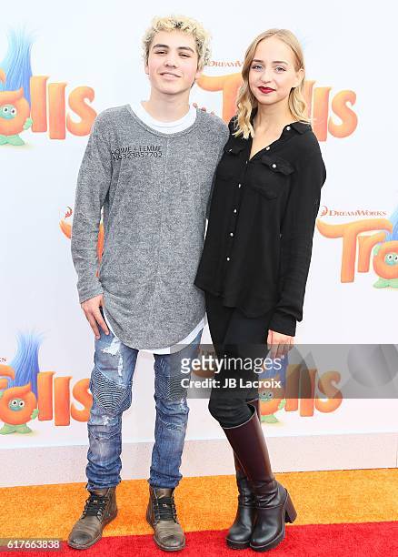 Rosa van Iterson Feet