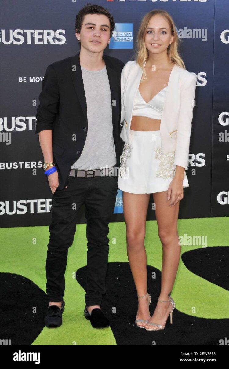 Rosa van Iterson Feet