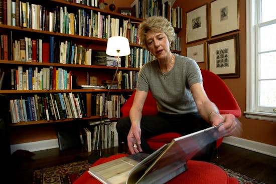 Sarah Nettleton Feet