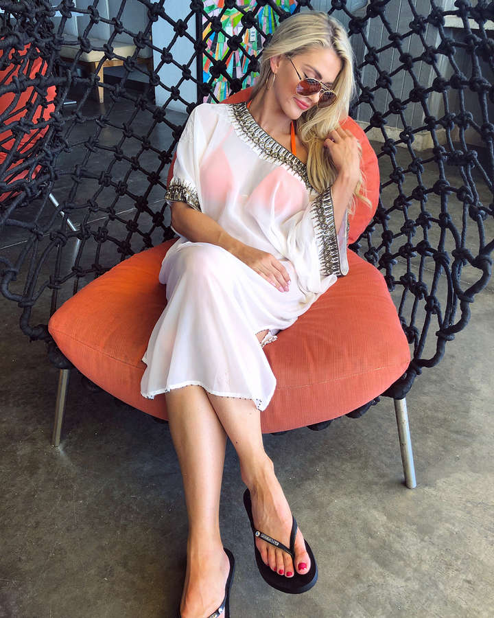 Sarah Rose Summers Feet