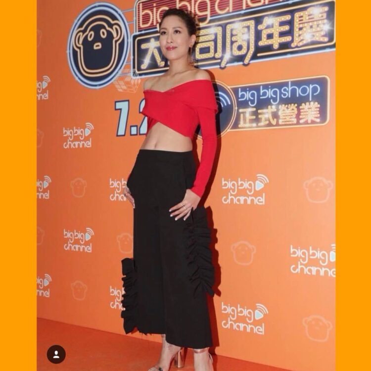 Sharon Chan Man Chi Feet