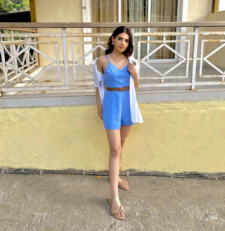 Shreeradhe Khanduja Feet