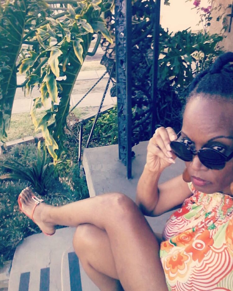 Simone Lockhart Feet