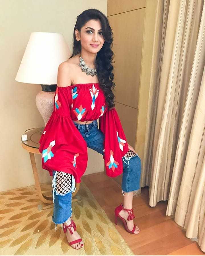 Sriti Jha Feet