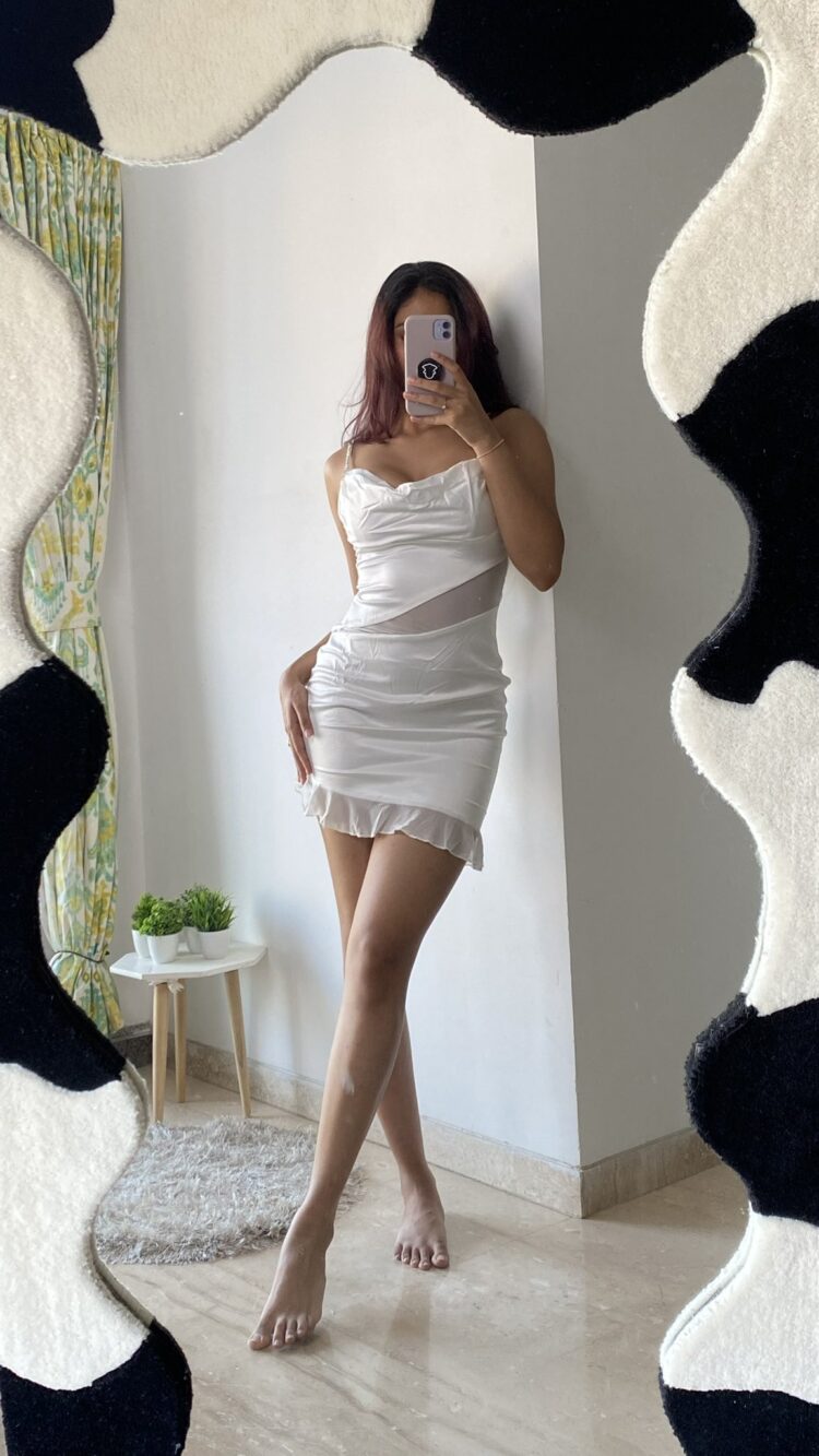 Srushti Bannatti Feet