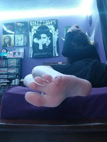 sushiflavoredmilk Feet