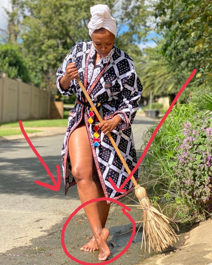 Unathi Msengana Feet